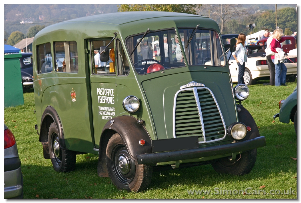 Simon Cars - Morris Van - The forward control J-type Van from Morris (and Austin)